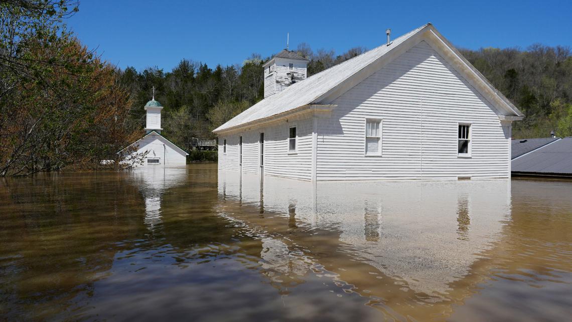 FEMA isn’t giving Hurricane Helene survivors just $750 | wcnc.com FEMA isn’t giving Hurricane Helene survivors just $750 | wcnc.com