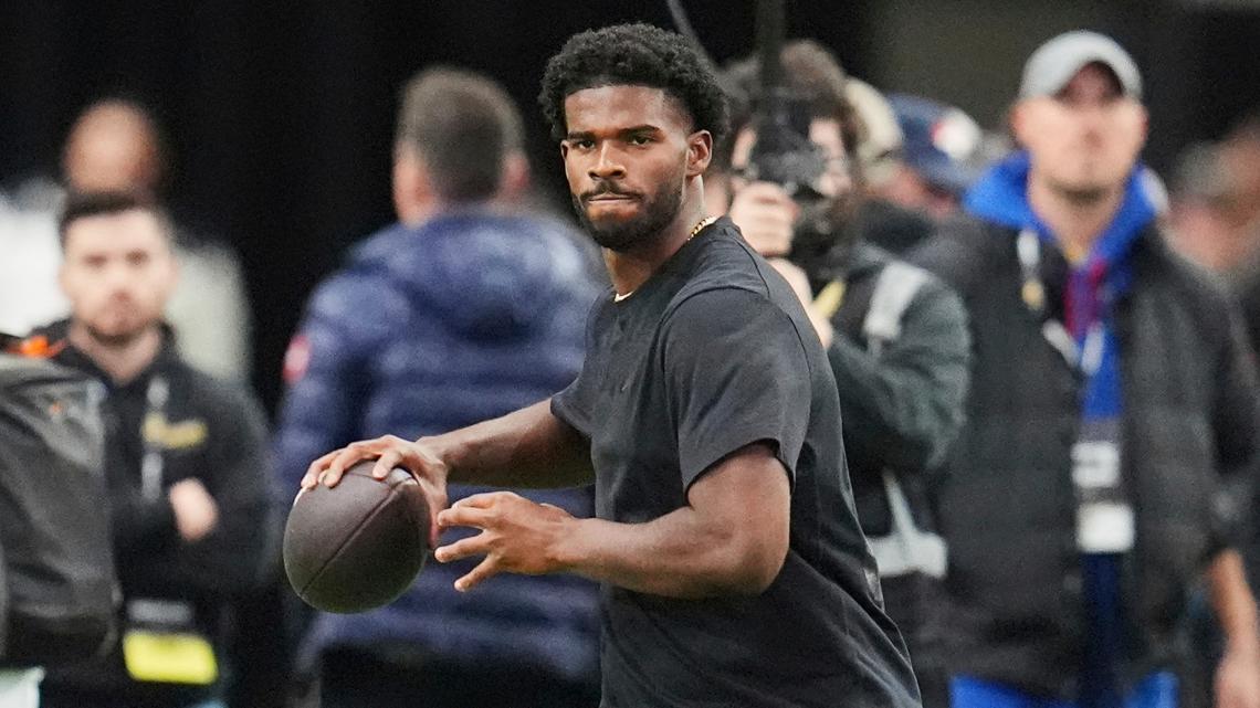 Charlotte-based flight attendant killed in American Airlines crash: Ian ...