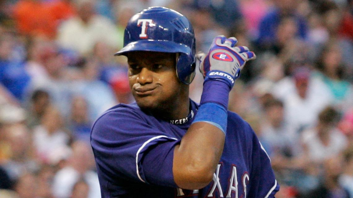 Sammy Sosa apologizes for past 'mistakes' as Chicago Cubs welcome him ...