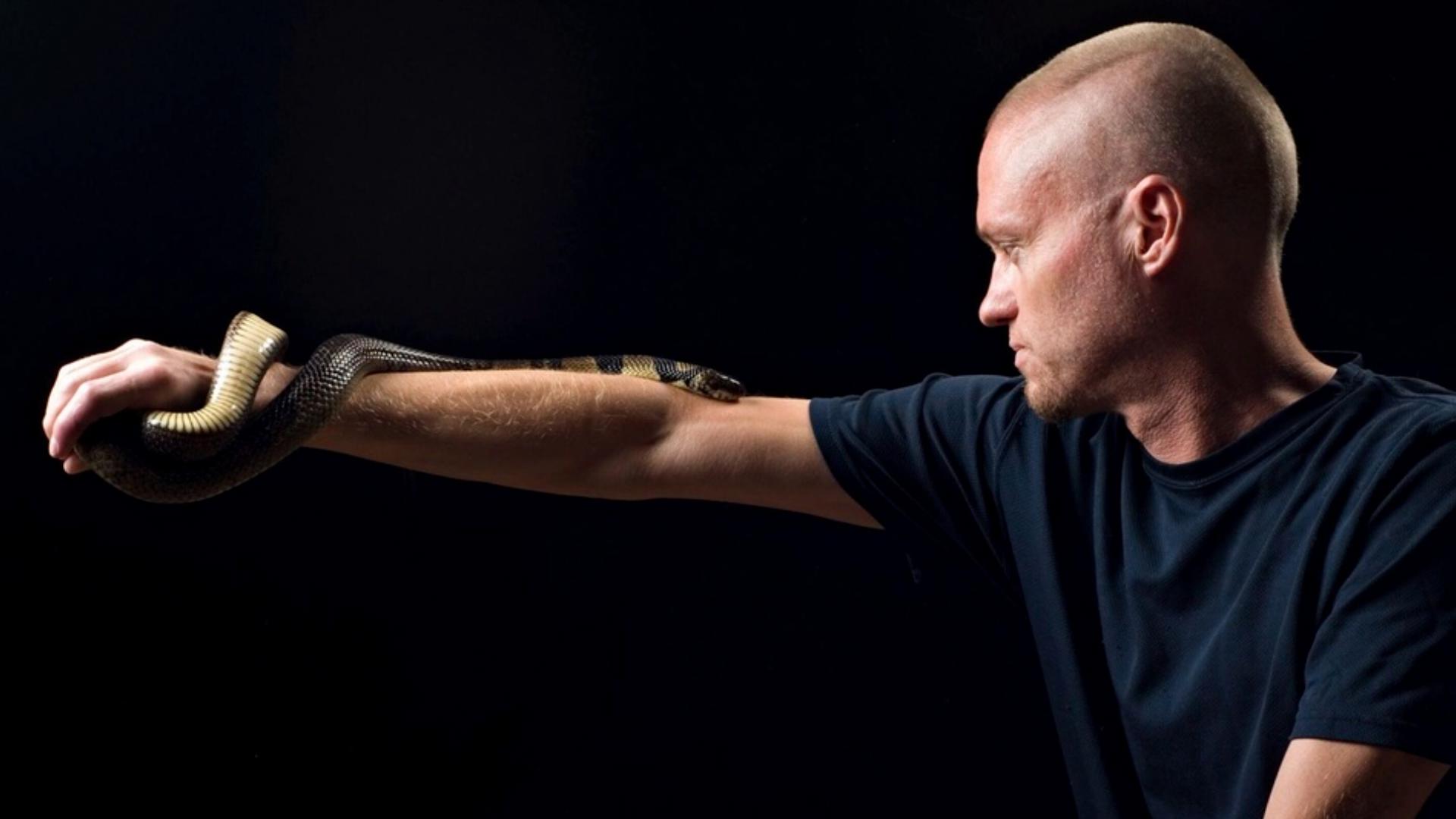 Man's decades of snake bites spark groundbreaking antivenom research ...