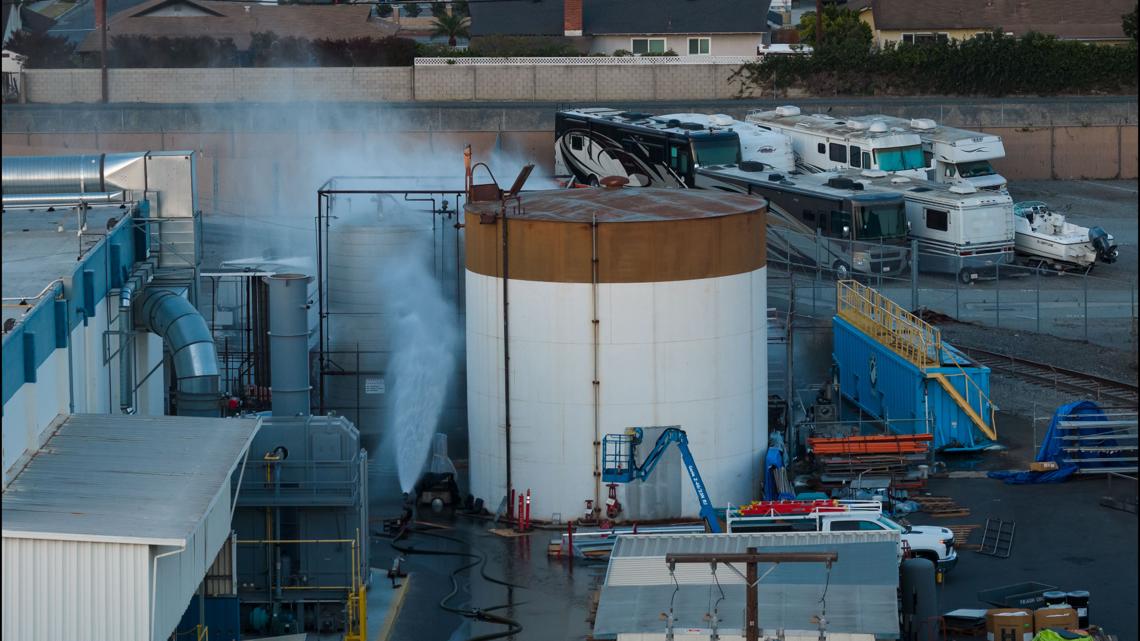 State of emergency, 40,000 evacuated in California as efforts continue ...