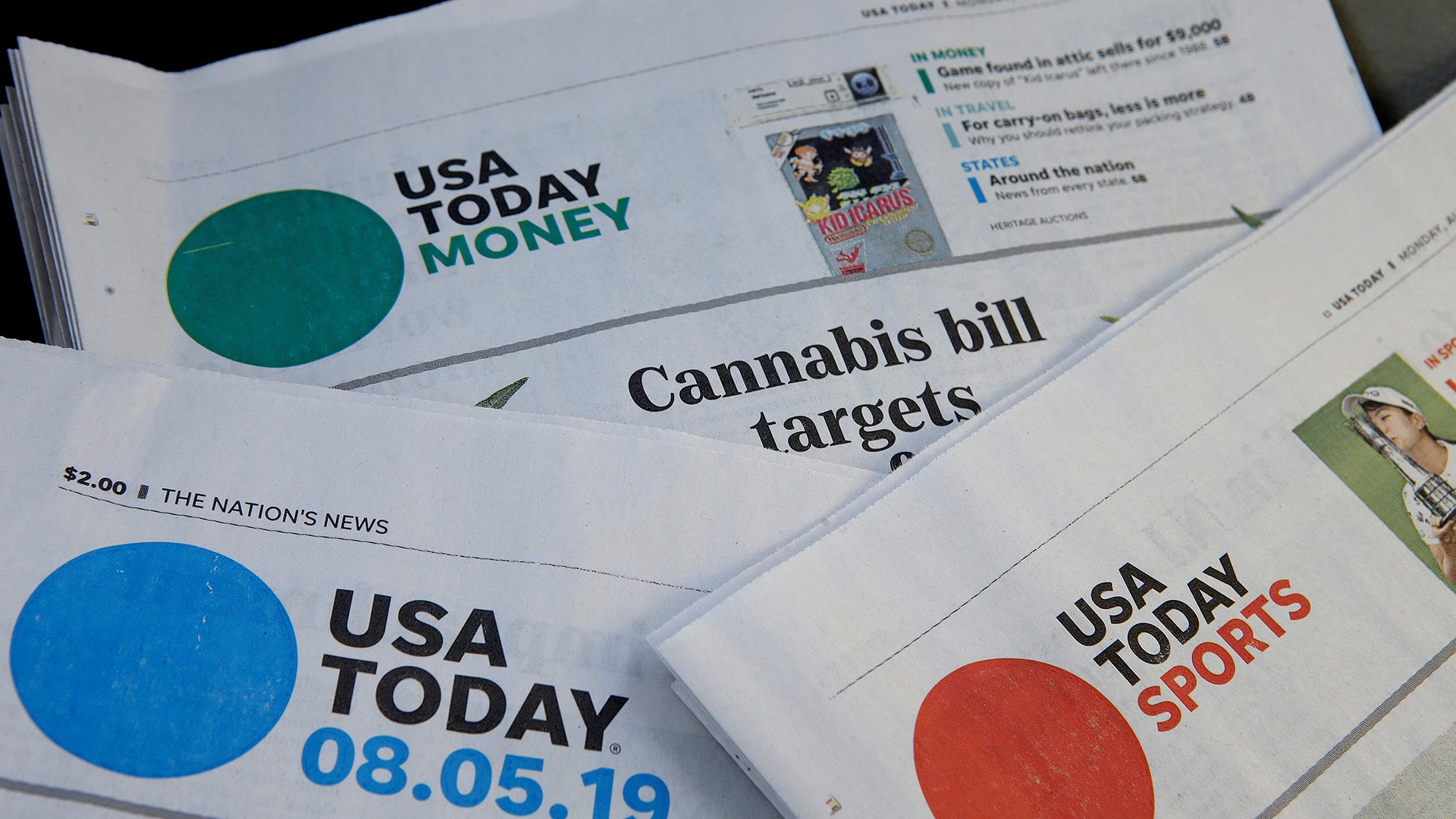 Doctor accused of writing fake prescriptions to get drugs and sell them ...