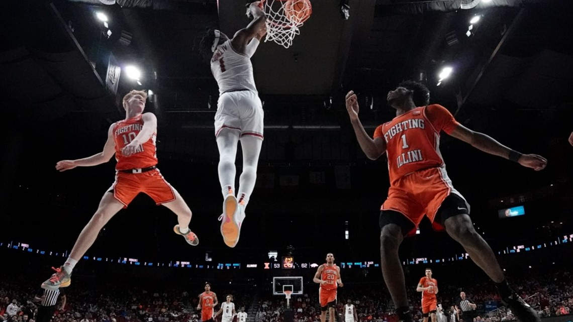 What is a wedgie? At least 5 on first day of NCAA tournament | wcnc.com