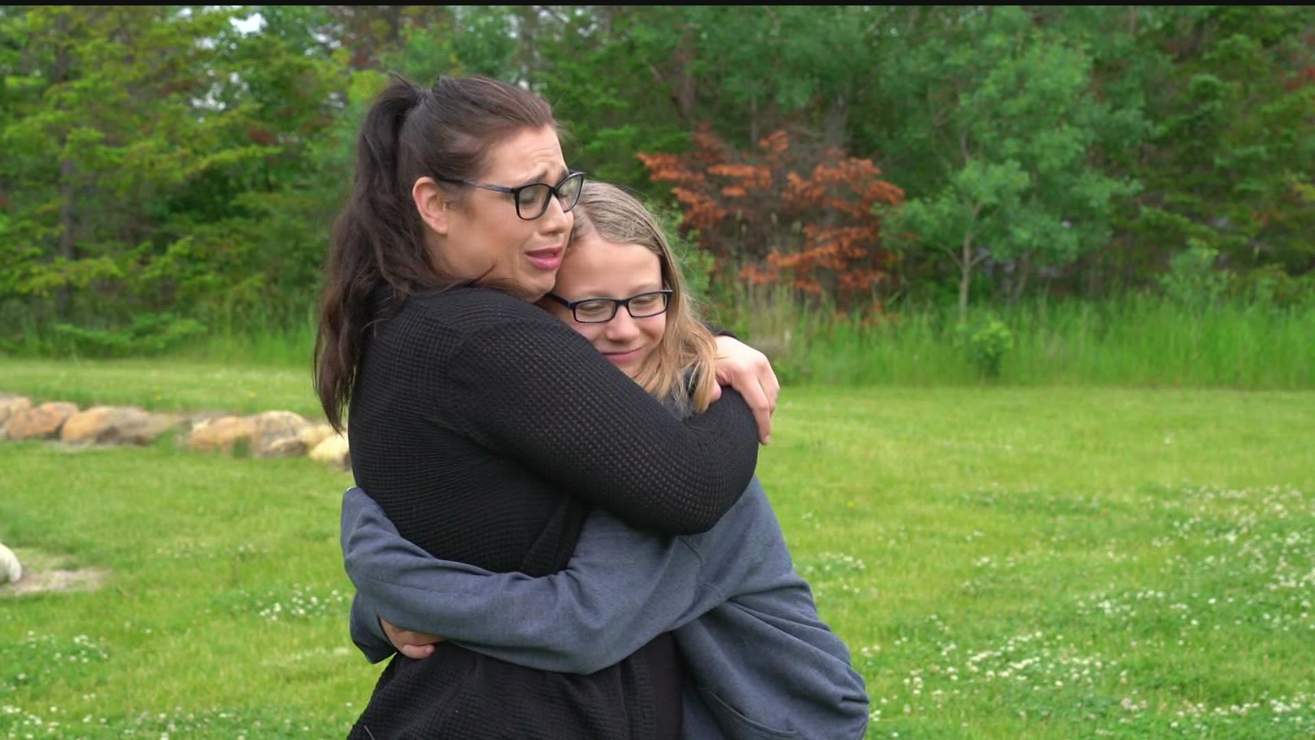 Rockford girl saves Buffalo boy after he fell into sewer | wcnc.com