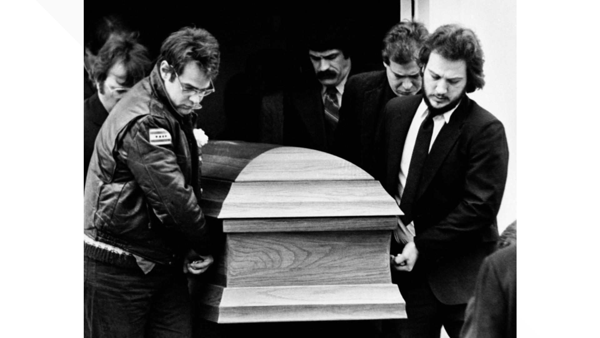 Here's a look back at the show's very first cast | wcnc.com