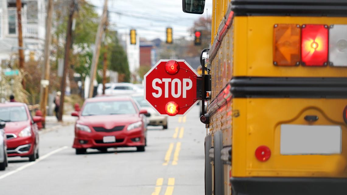 How North Carolina's school bus laws compare to South Carolinas | wcnc.com