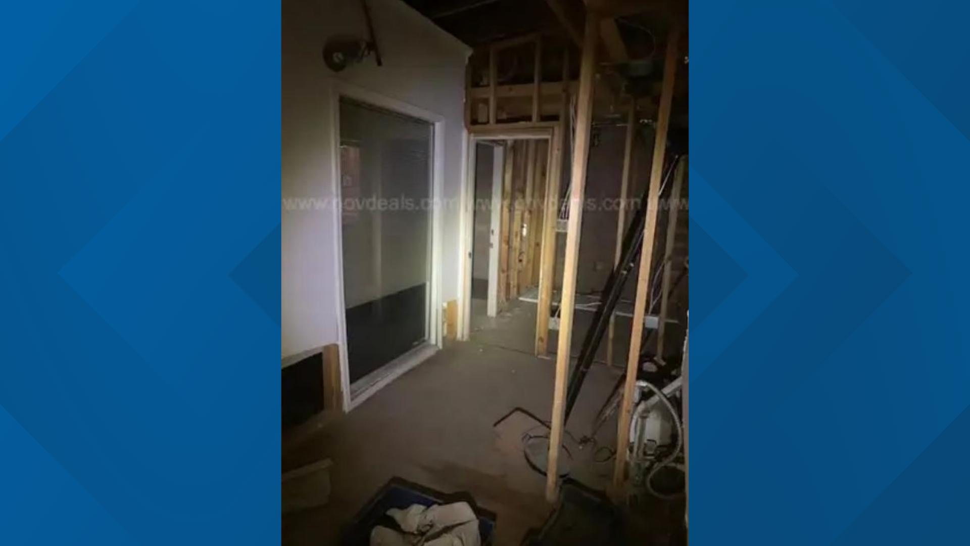 Why this home in Phoenix, AZ is listed for $10 | wcnc.com