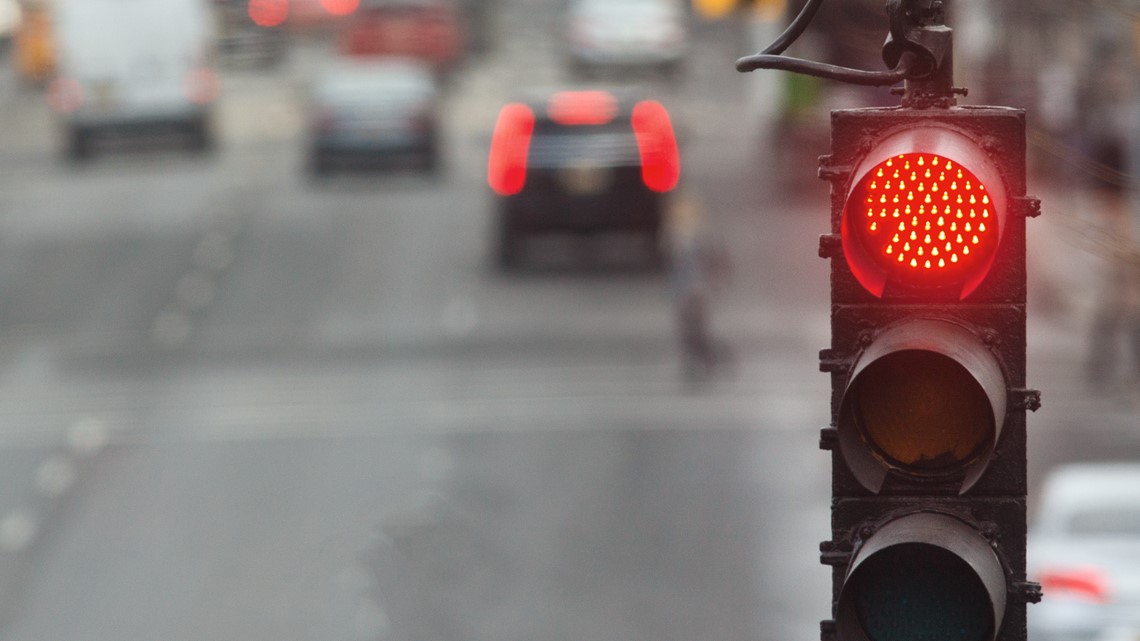 NC State researchers want 4th traffic light for autonomous cars | wcnc.com