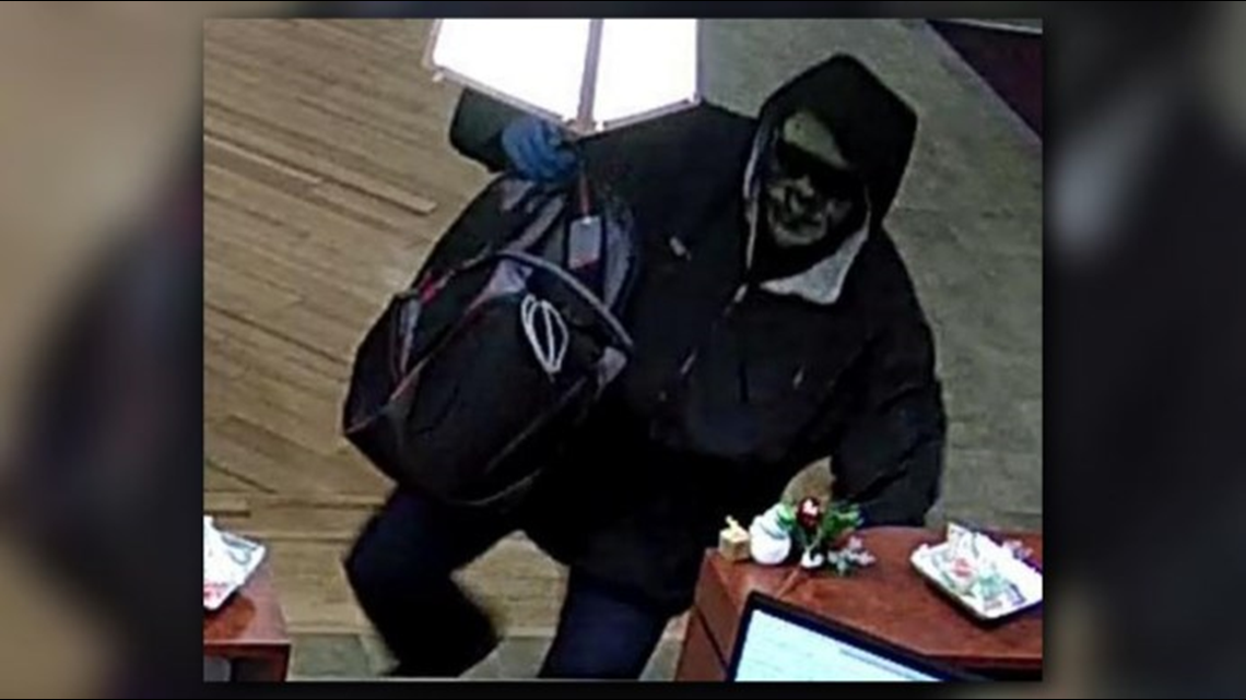 Hunt for a robber: FBI ups reward to catch 'Too Tall Bandit' | wcnc.com
