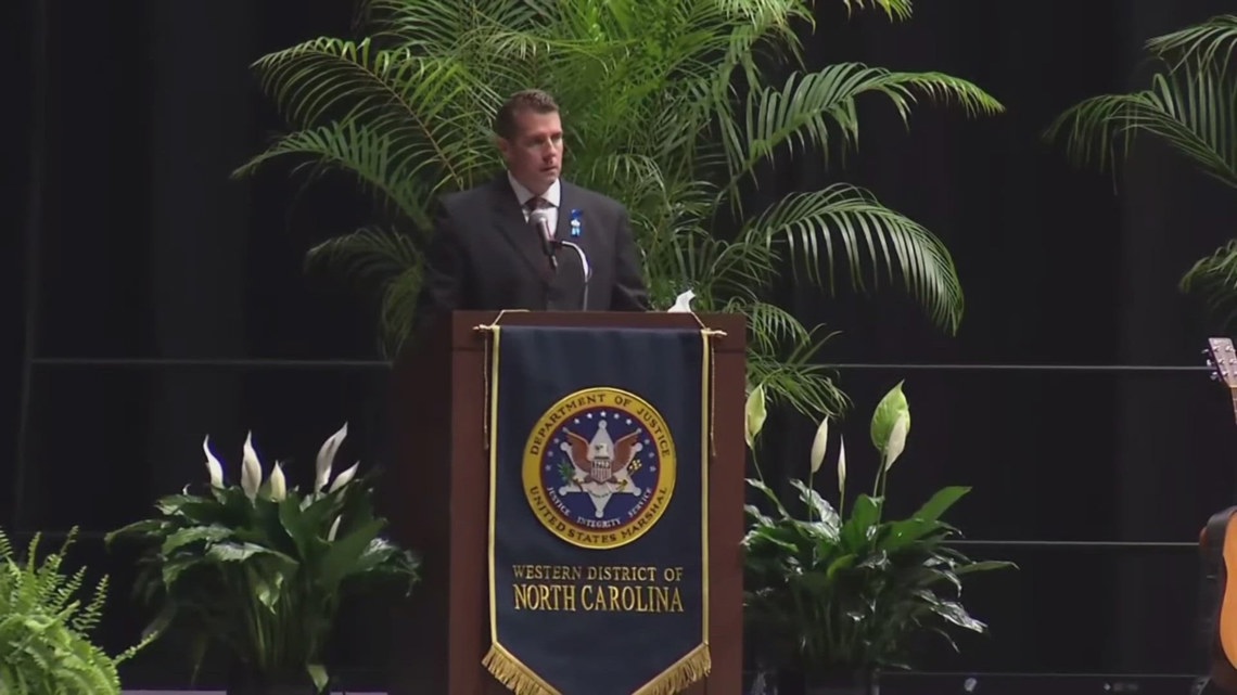 U.S. Marshal Thomas Weeks honored during memorial service | wcnc.com