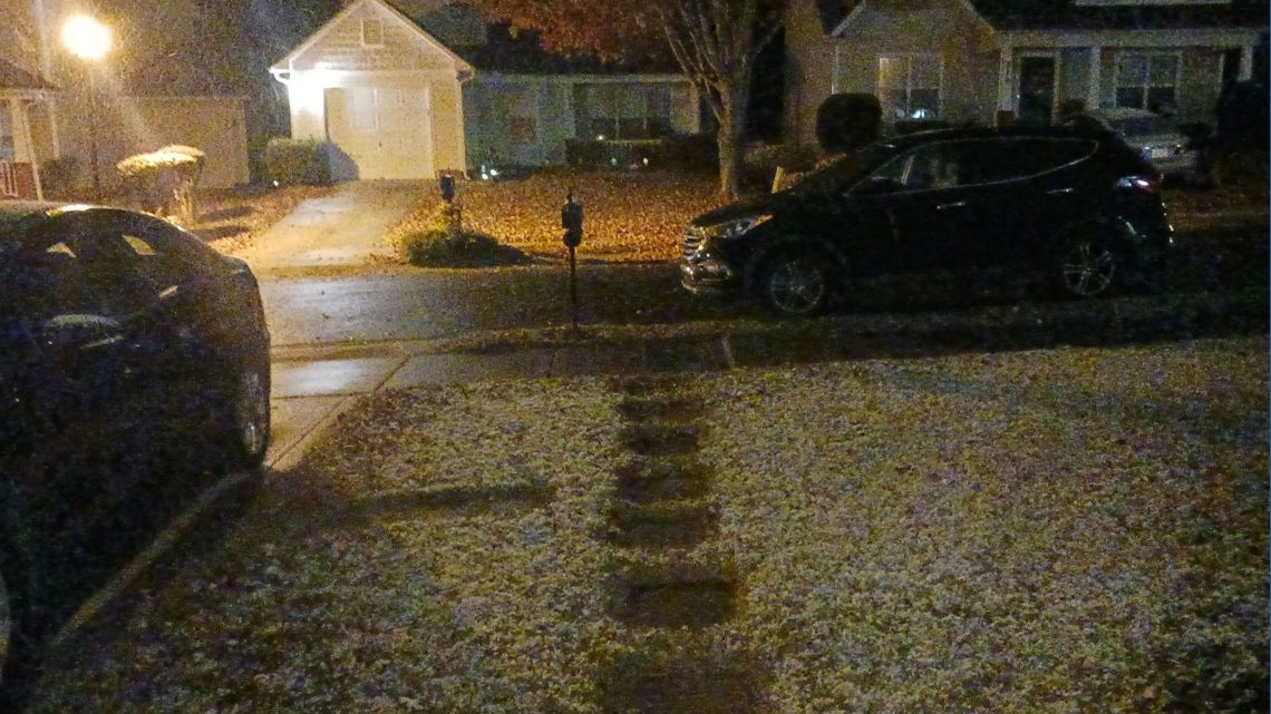 Snow flurries fall across Charlotte during November Arctic blast | wcnc.com