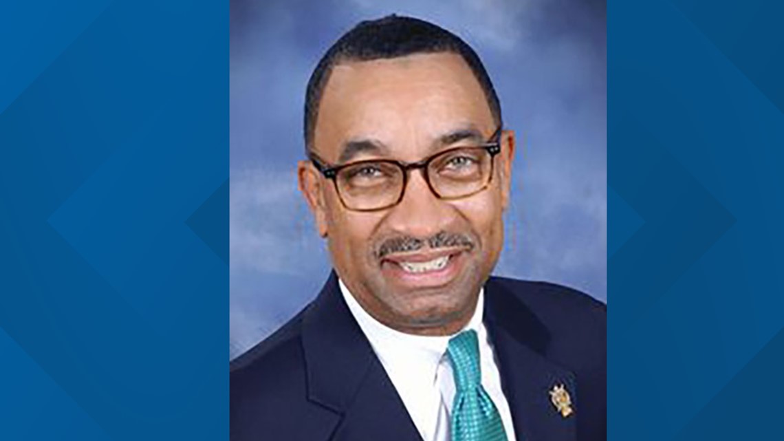 James 'Smuggie' Mitchell resigns from council-at-large seat | wcnc.com