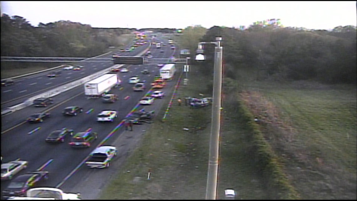 Deadly accident under investigation in southwest Charlotte | wcnc.com