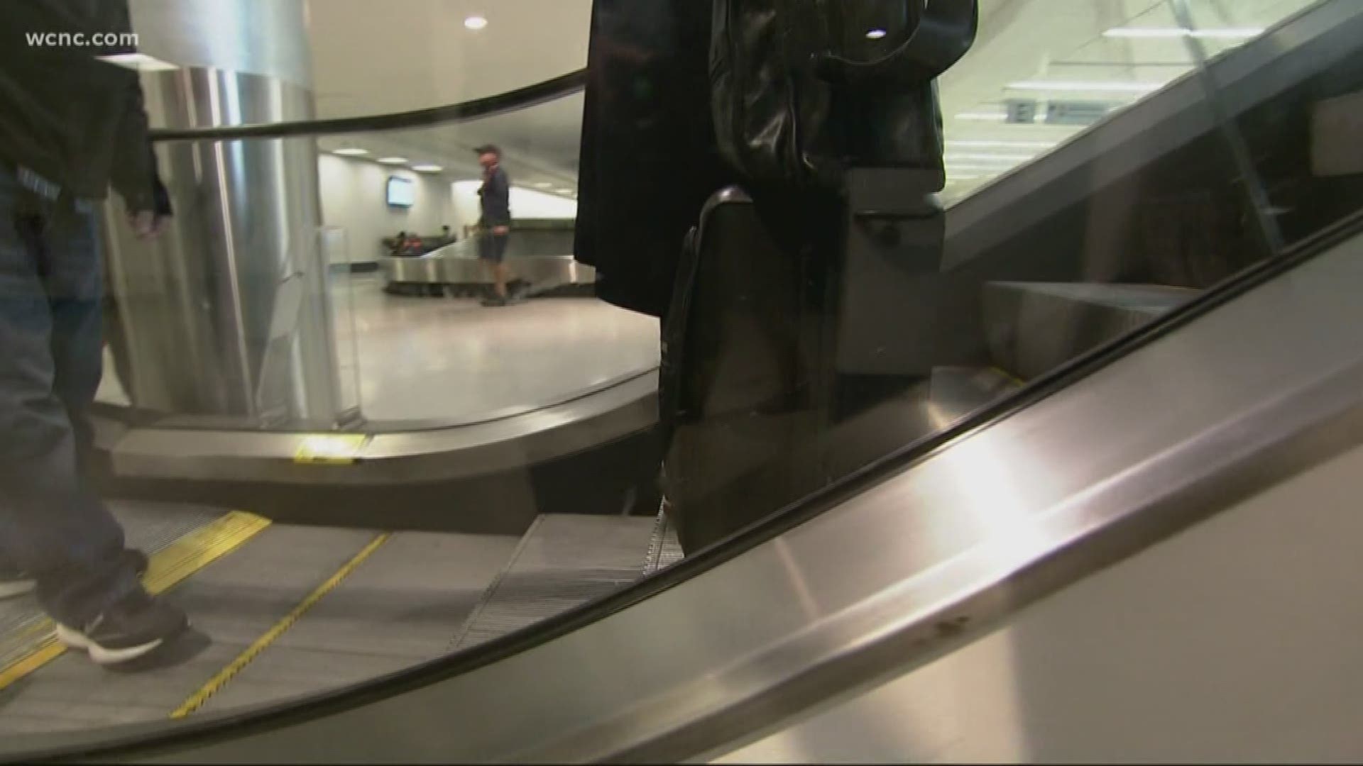 Video shows 3-year-old falling from Charlotte airport escalator | wcnc.com