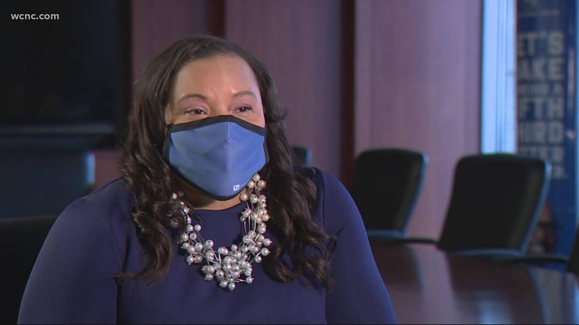 Charlotte bank executive overcomes racial wealth gap for success | wcnc.com