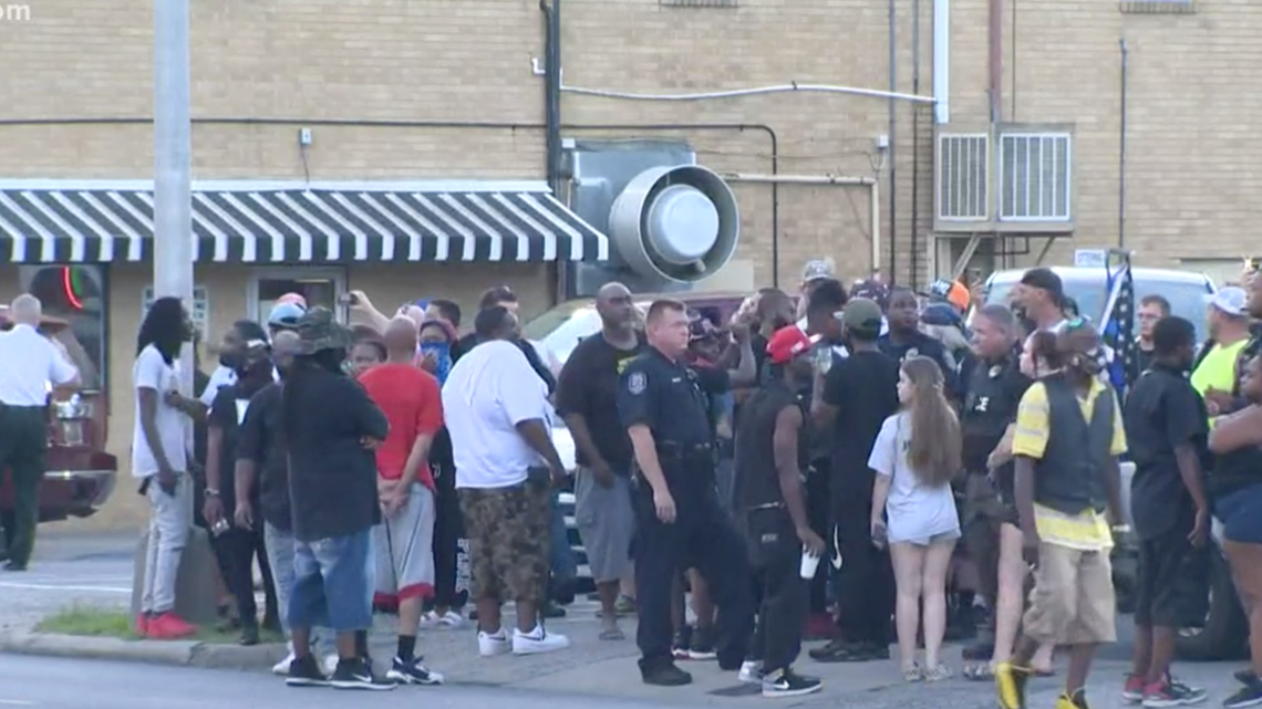 Protests at Tony's Ice Cream continues | wcnc.com