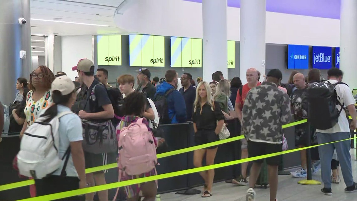 Hurricane Beryl's impact on travel plans | wcnc.com