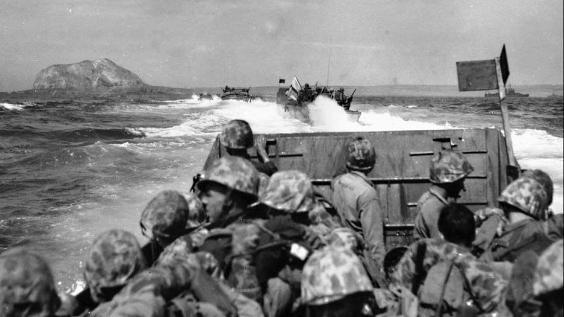 Davidson College students take part in 'epic' WWII Iwo Jima film | wcnc.com