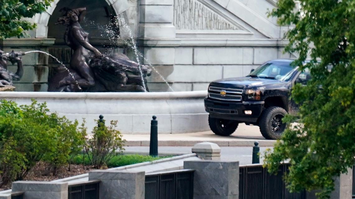 What we know about Ray Roseberry, Washington bomb threat suspect | wcnc.com