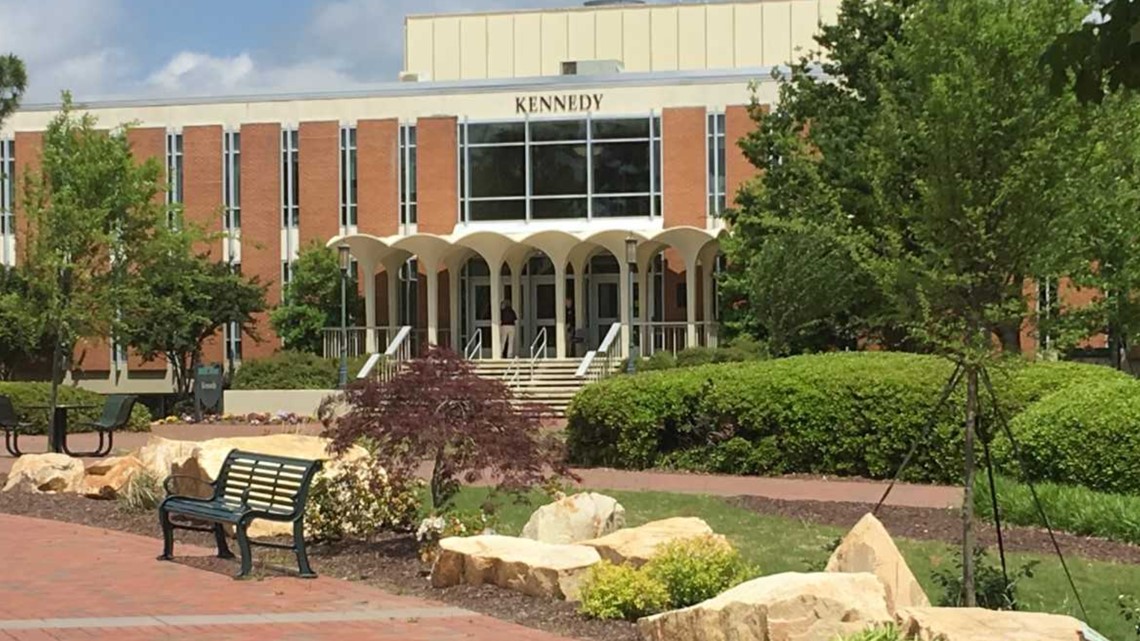 UNC Charlotte chancellor says classroom where deadly shooting happened ...