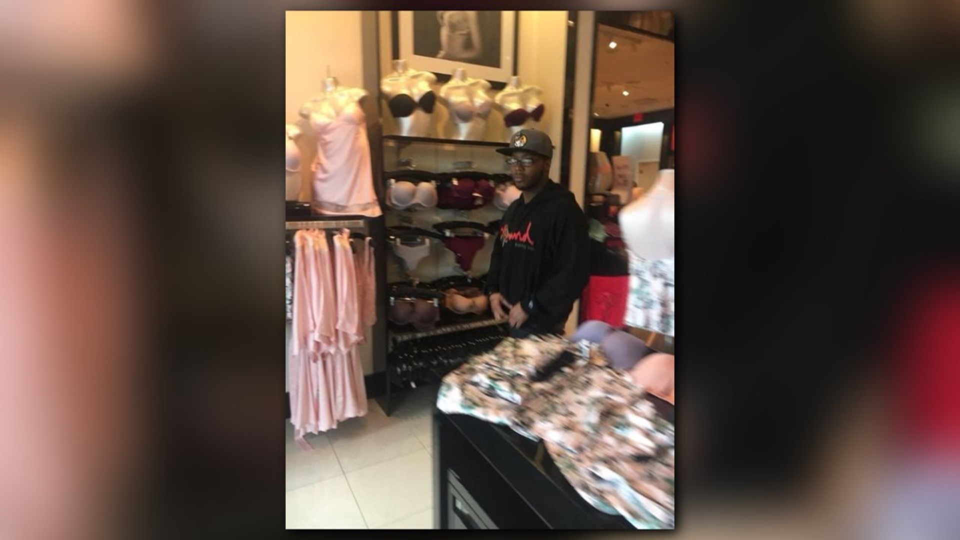 CMPD investigates robbery at Victoria's Secret in Blakeney Village ...