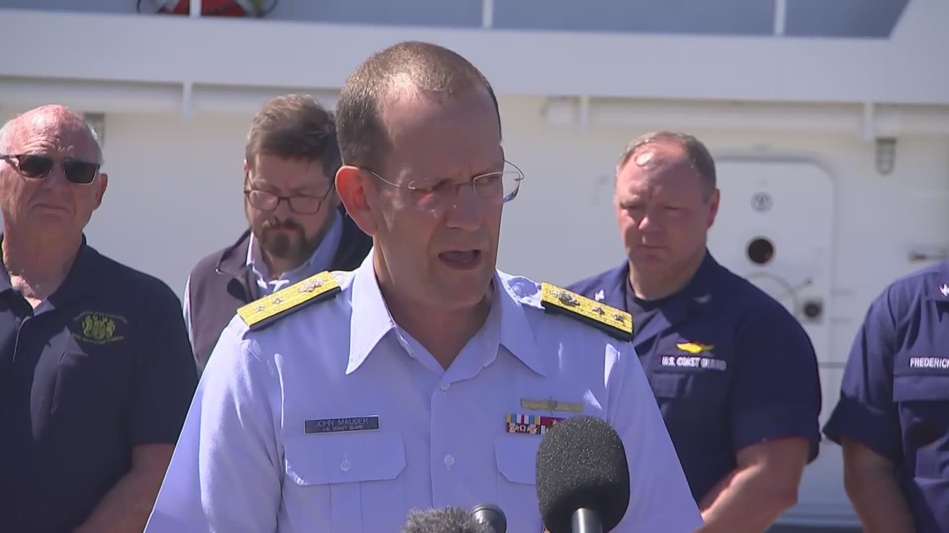 All 5 passengers on missing Titanic sub presumed dead, Coast Guard says ...