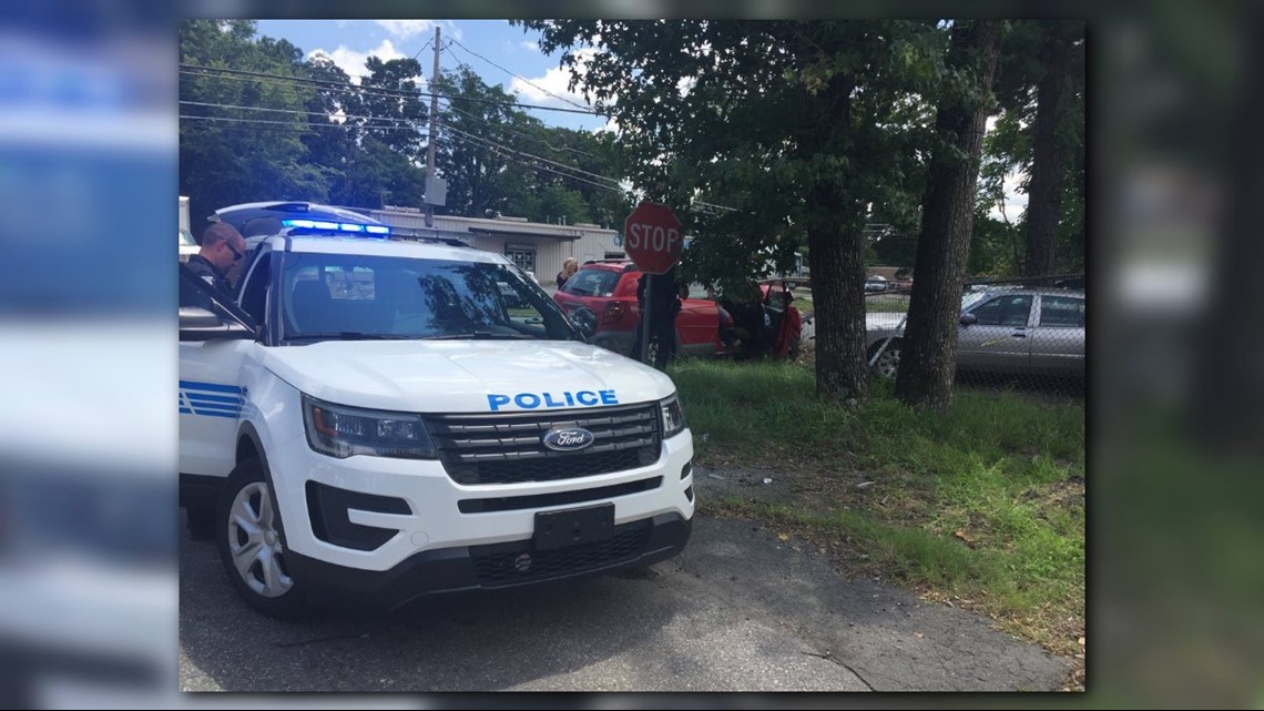 Man arrested after hit and run with CMPD cruiser in University area ...