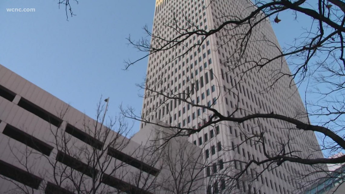 Wells Fargo to welcome back more employees to Charlotte offices | wcnc.com