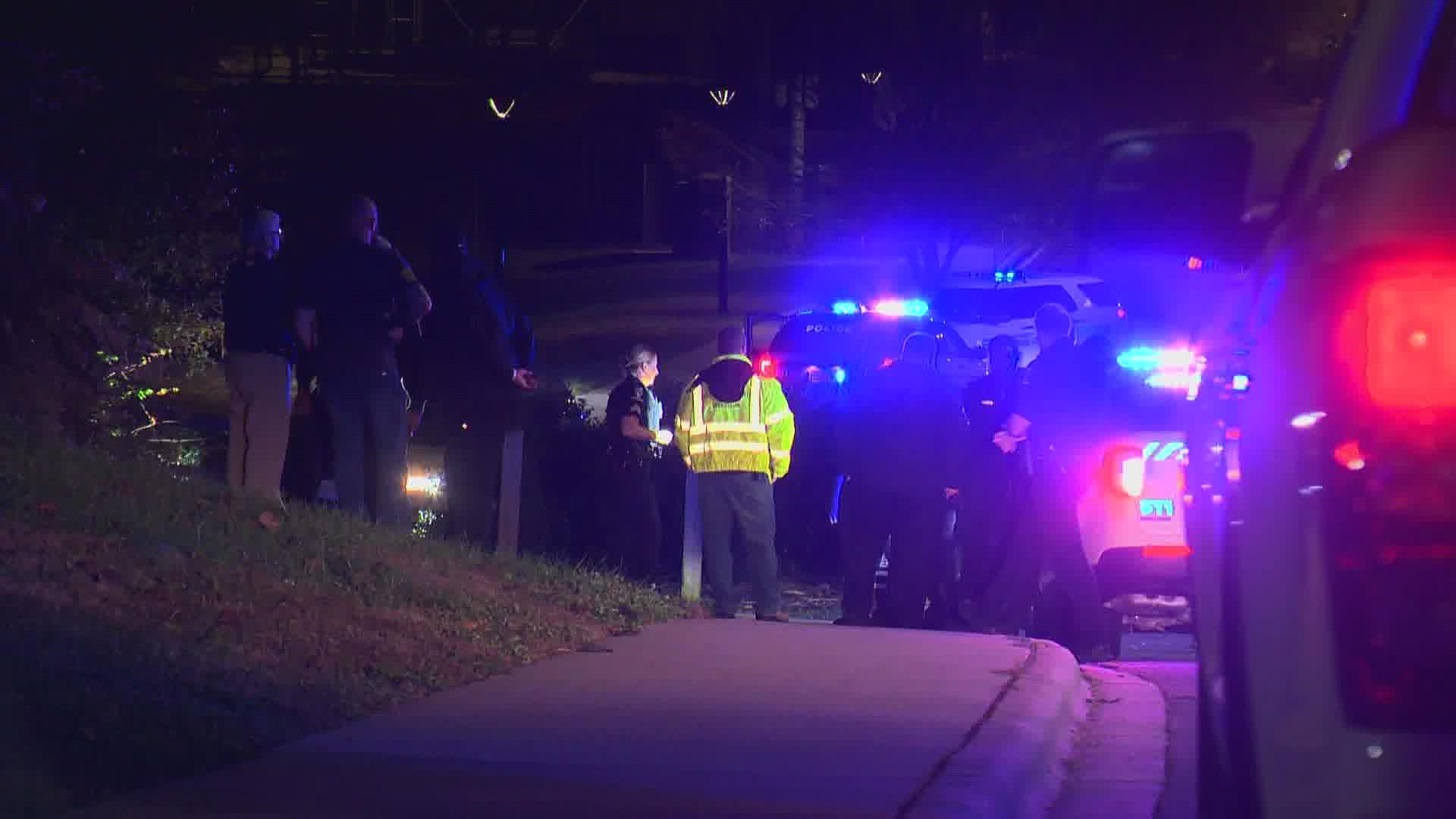 Mecklenburg County worker shot at north Charlotte sports park | wcnc.com