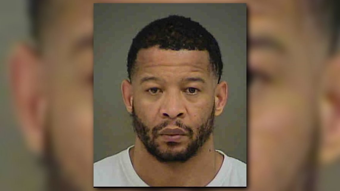 Murder suspect coached youth football team, league says he lied on background check | wcnc.com