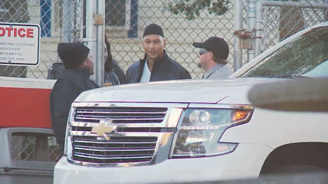 Rae Carruth released from prison into the free world after 18 years ...