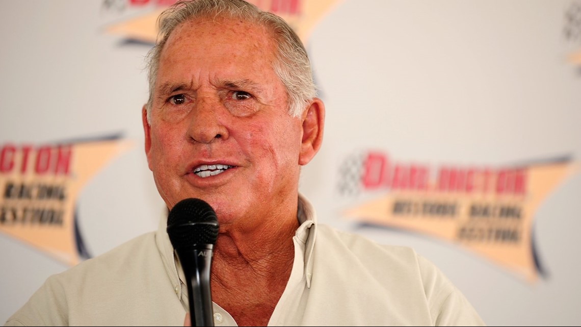 NASCAR legend, Hall of Famer David Pearson dies at 83 | wcnc.com