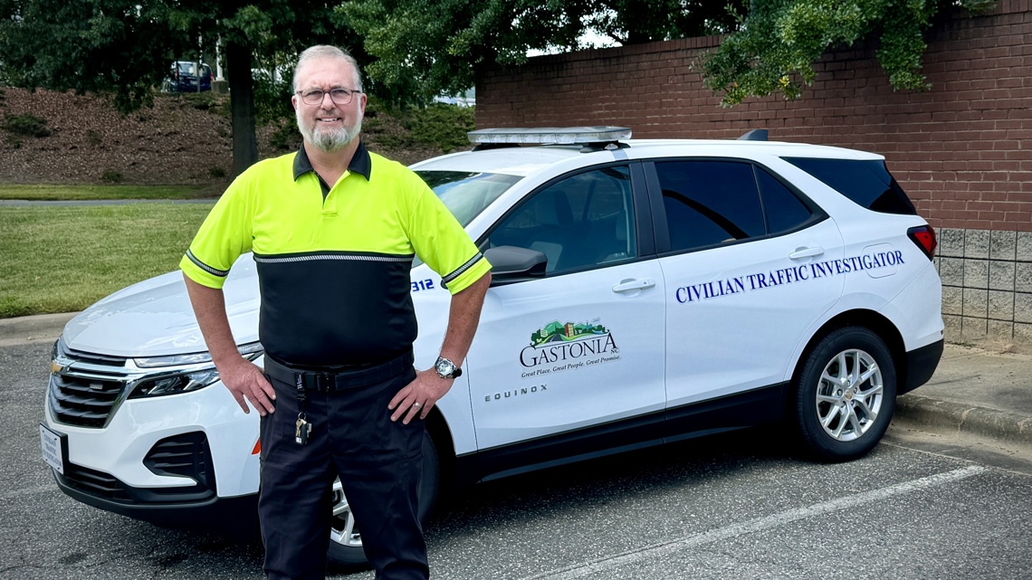 Gastonia launches civilian crash investigator program | wcnc.com