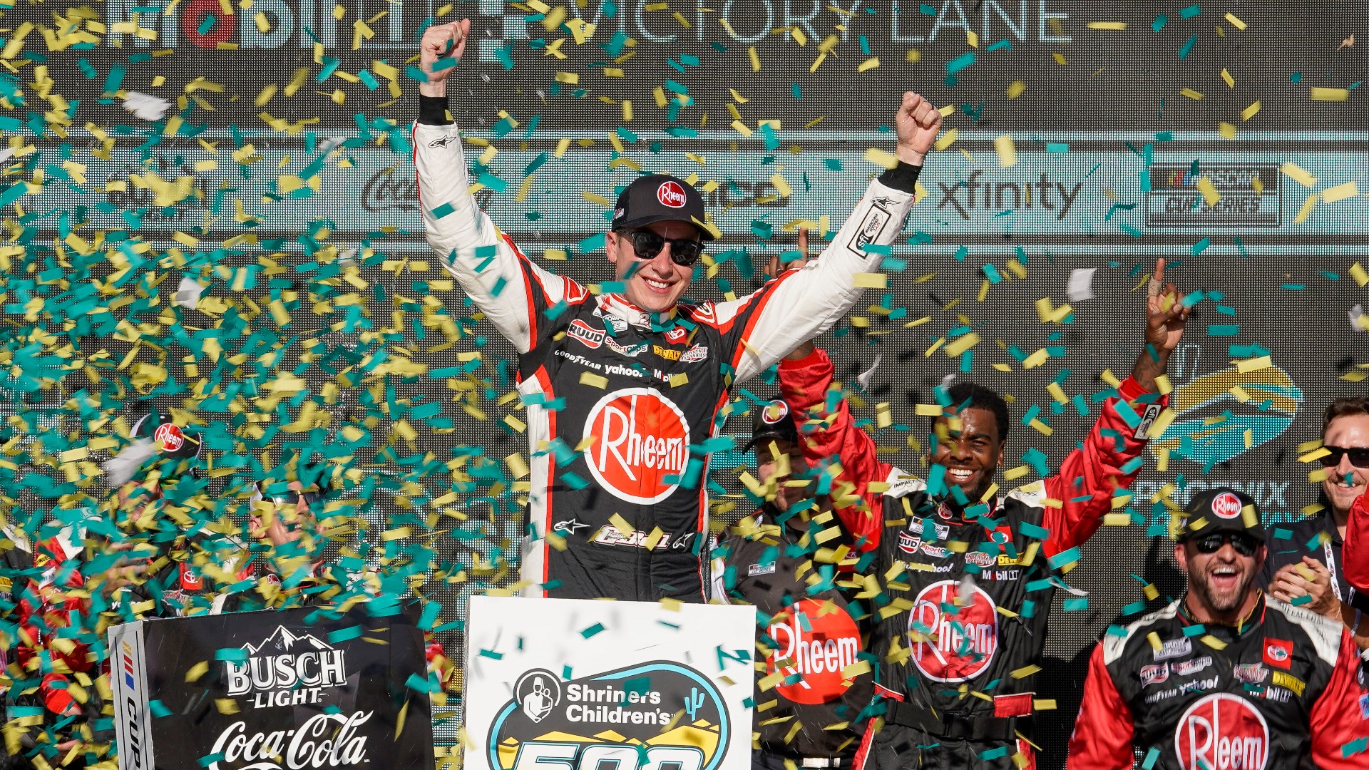 Christopher Bell cruises to win at Phoenix | NASCAR | wcnc.com