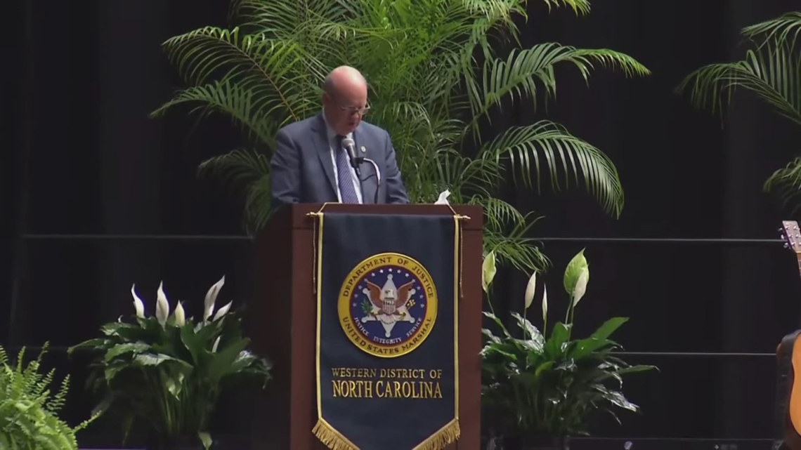 US Judge Robert Conrad eulogizes fallen Deputy US Marshal Thomas Weeks ...