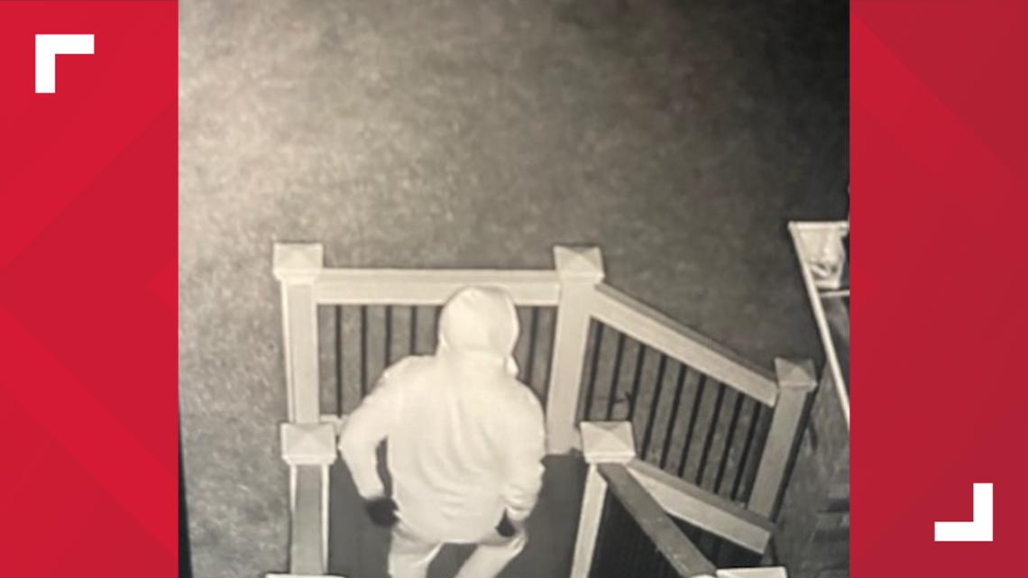 Davidson police looking for suspects in home invasion | wcnc.com