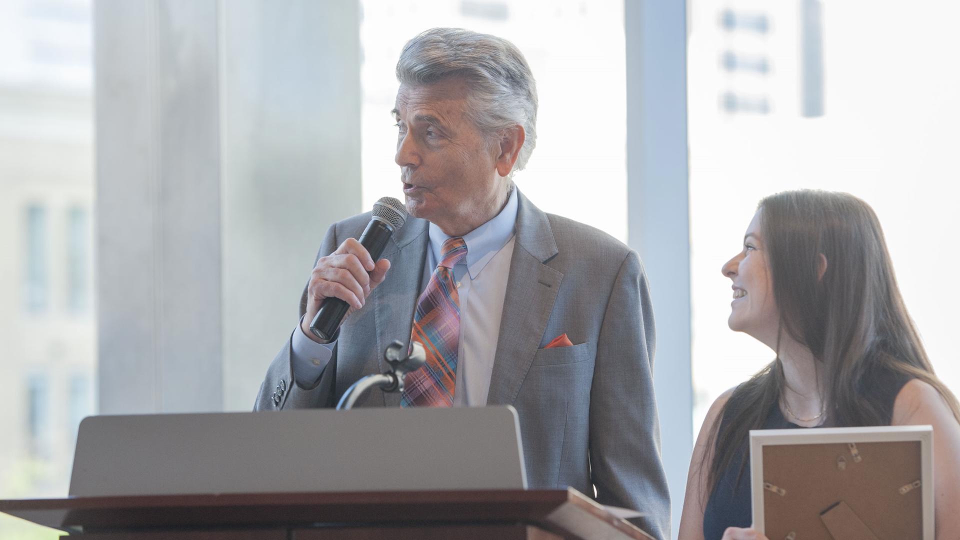 Larry Sprinkle receives SHARE Charlotte 'Goodie' Award for animal ...