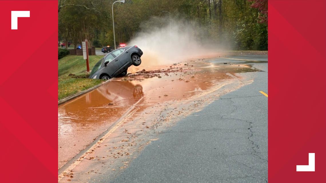 Crash into fire hydrant shuts down Huntersville roads | wcnc.com