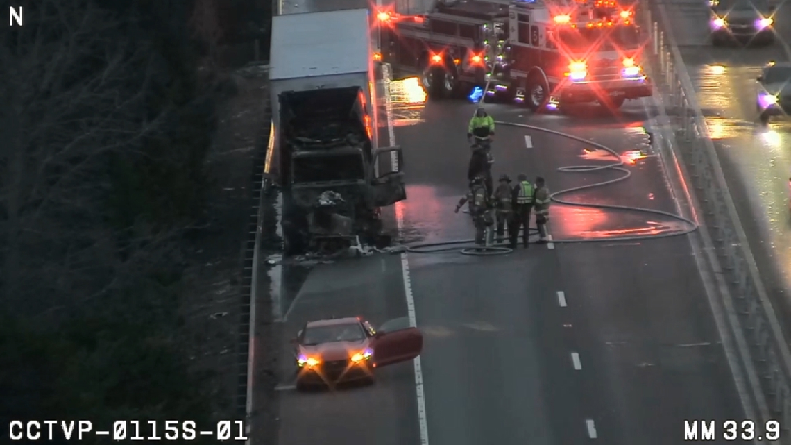 Crash and vehicle fire shut down I-77 southbound lanes in Iredell ...