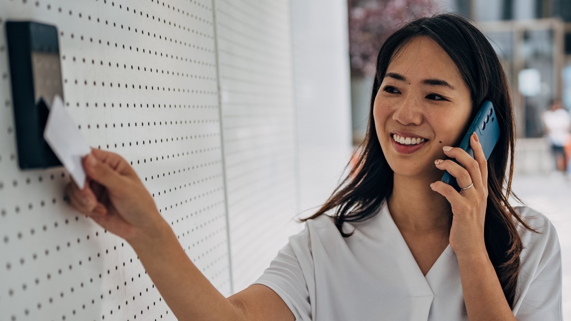 Companies using employee badges to track in-person work | wcnc.com