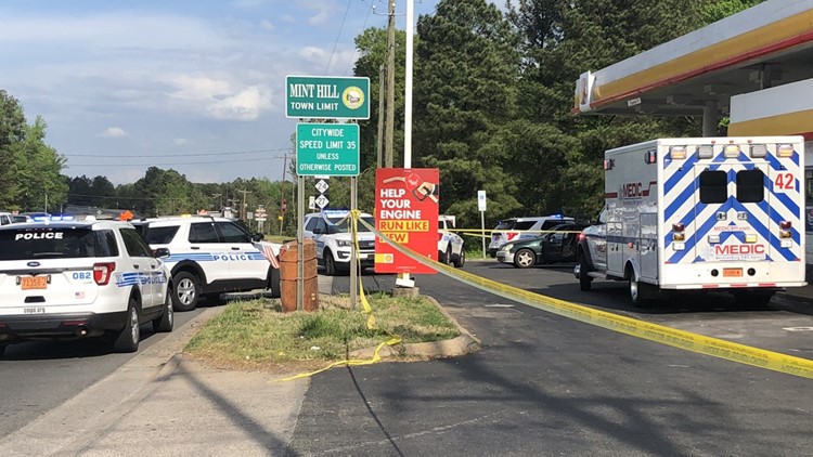 Shooting investigation at Shell near Mint Hill | wcnc.com