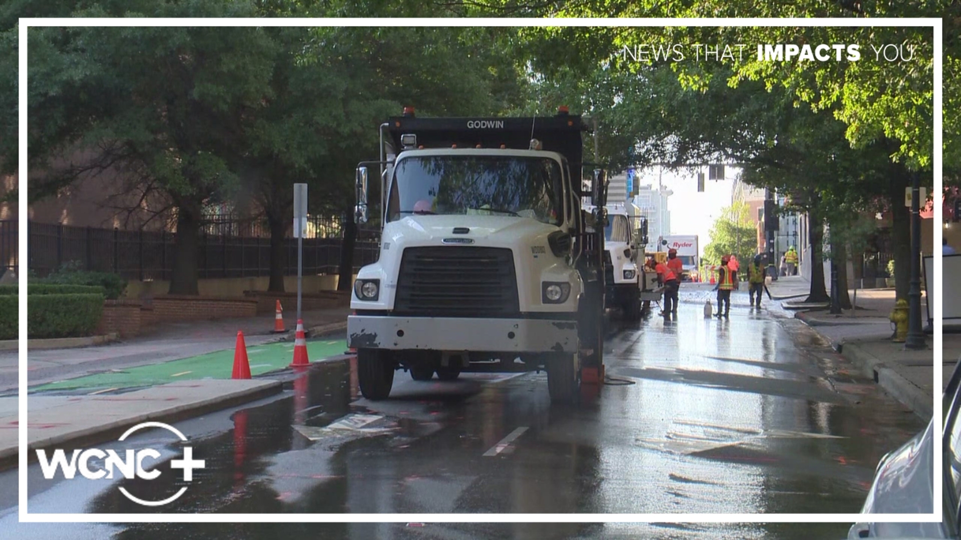 Charlotte Water repairs pipeline near North Tryon Street | wcnc.com
