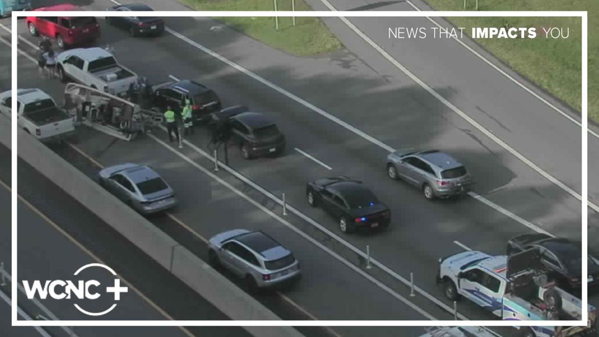 Crash on I-77 causes miles of backups near Lake Norman, Mooresville | wcnc.com