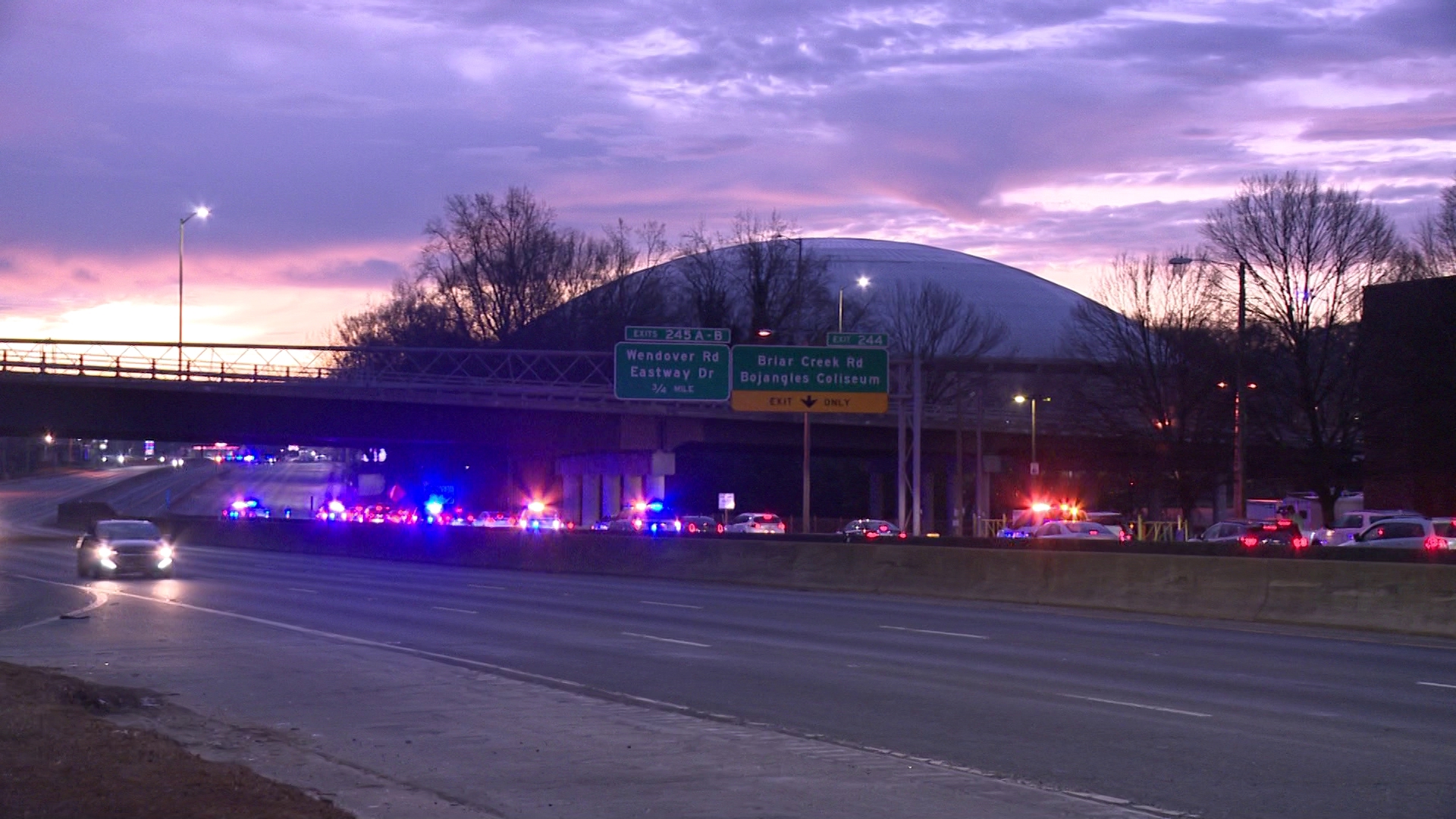 2 officers hurt in hit-and-run crash in east Charlotte | wcnc.com