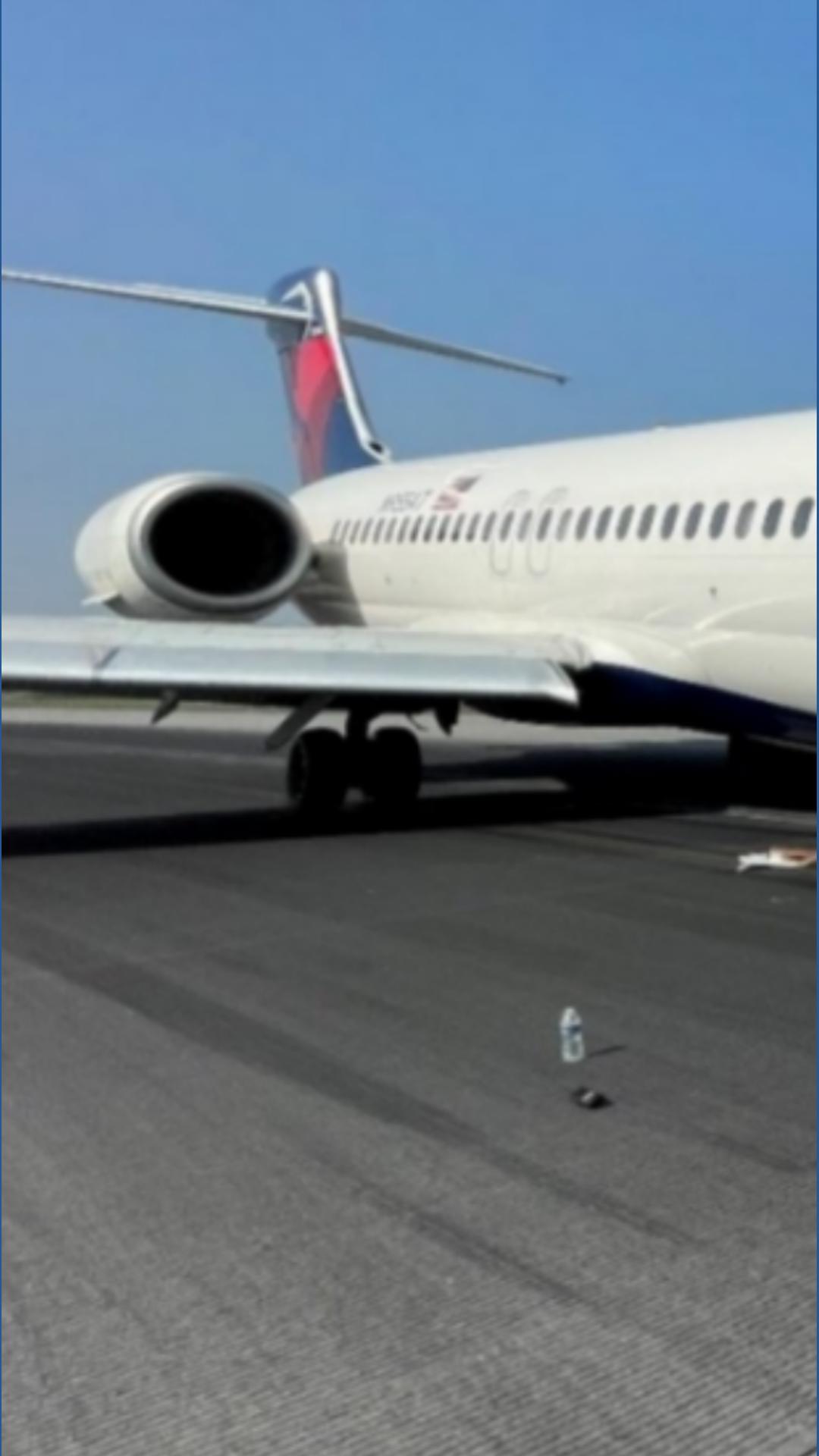 NTSB: Why Delta Flight 1092 landed without nose gear | wcnc.com