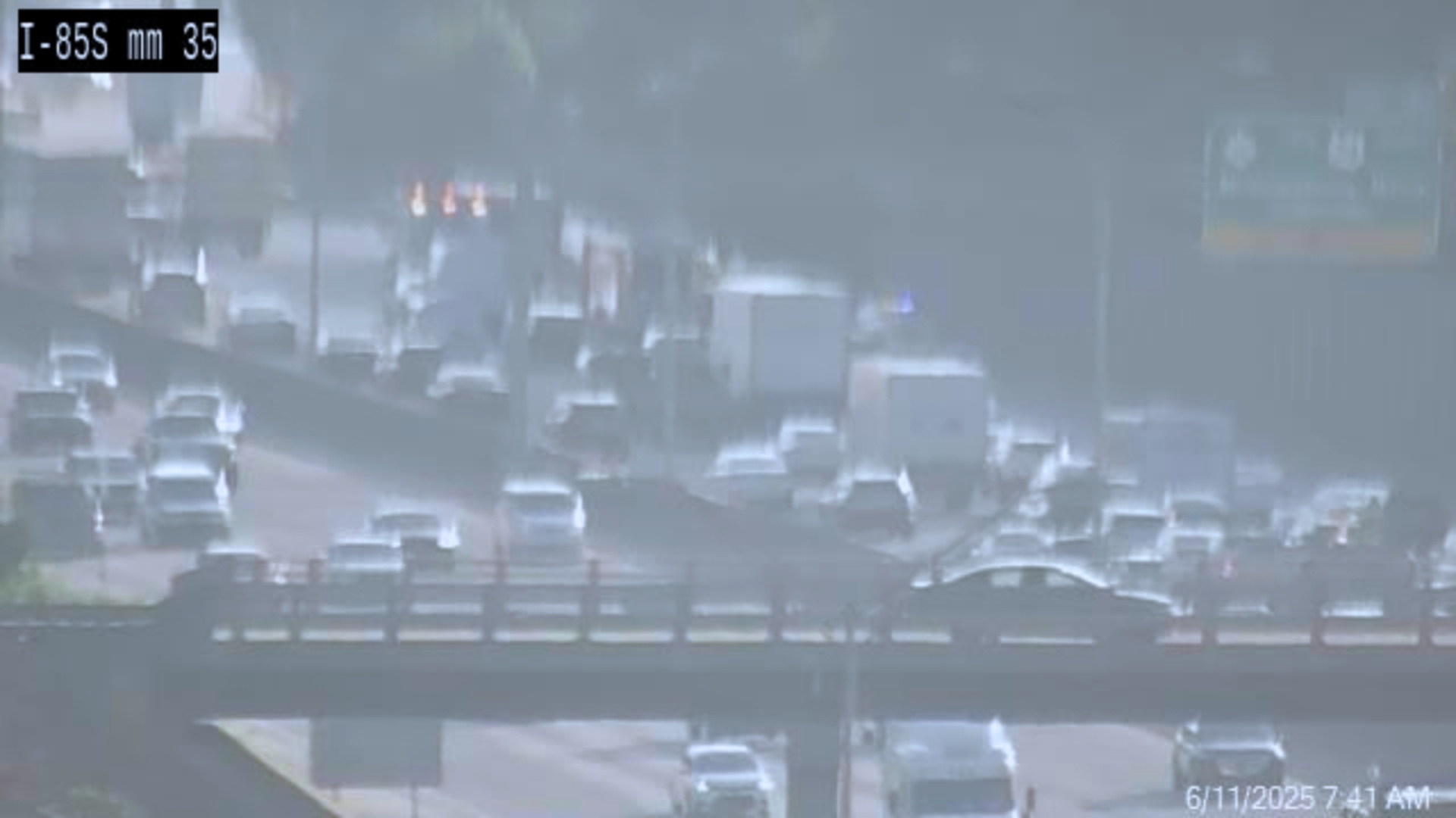 I-85 North crash closes 3 lanes in Charlotte, expect delays | wcnc.com