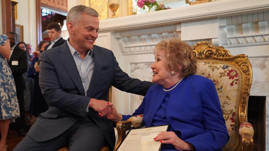 "Senator Elizabeth Dole Day," part of I-85 dedicated to NC's first ...