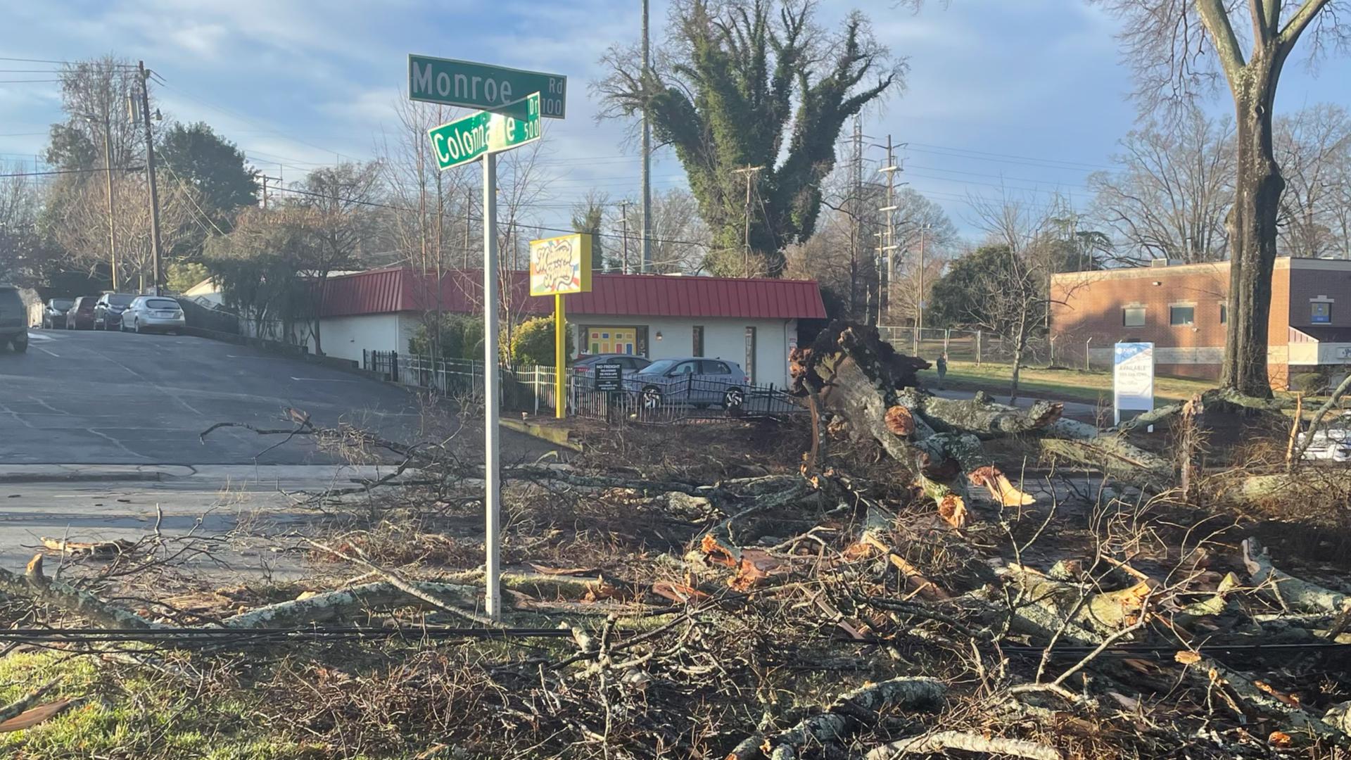 Monroe Road back open after downed tree caused traffic | Charlotte, NC ...