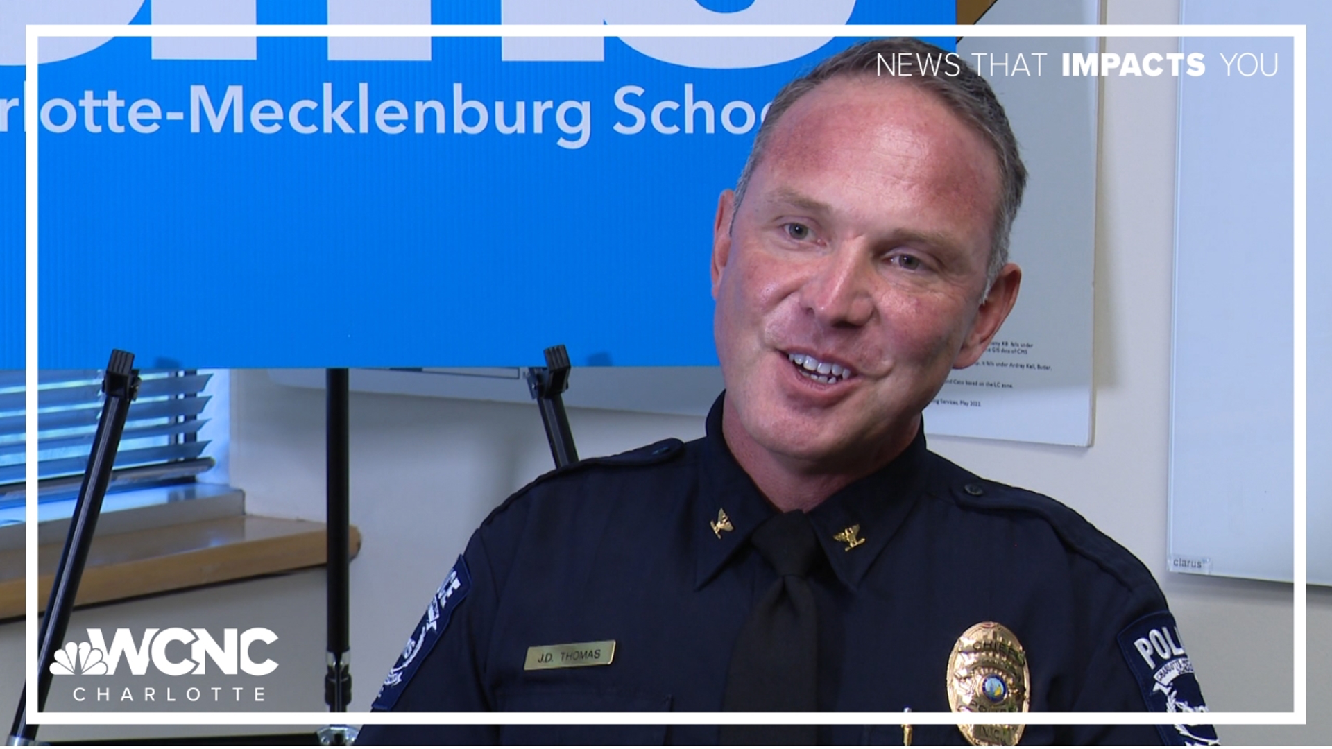 Jonathan Thomas sworn in as new CMS Police Chief | wcnc.com