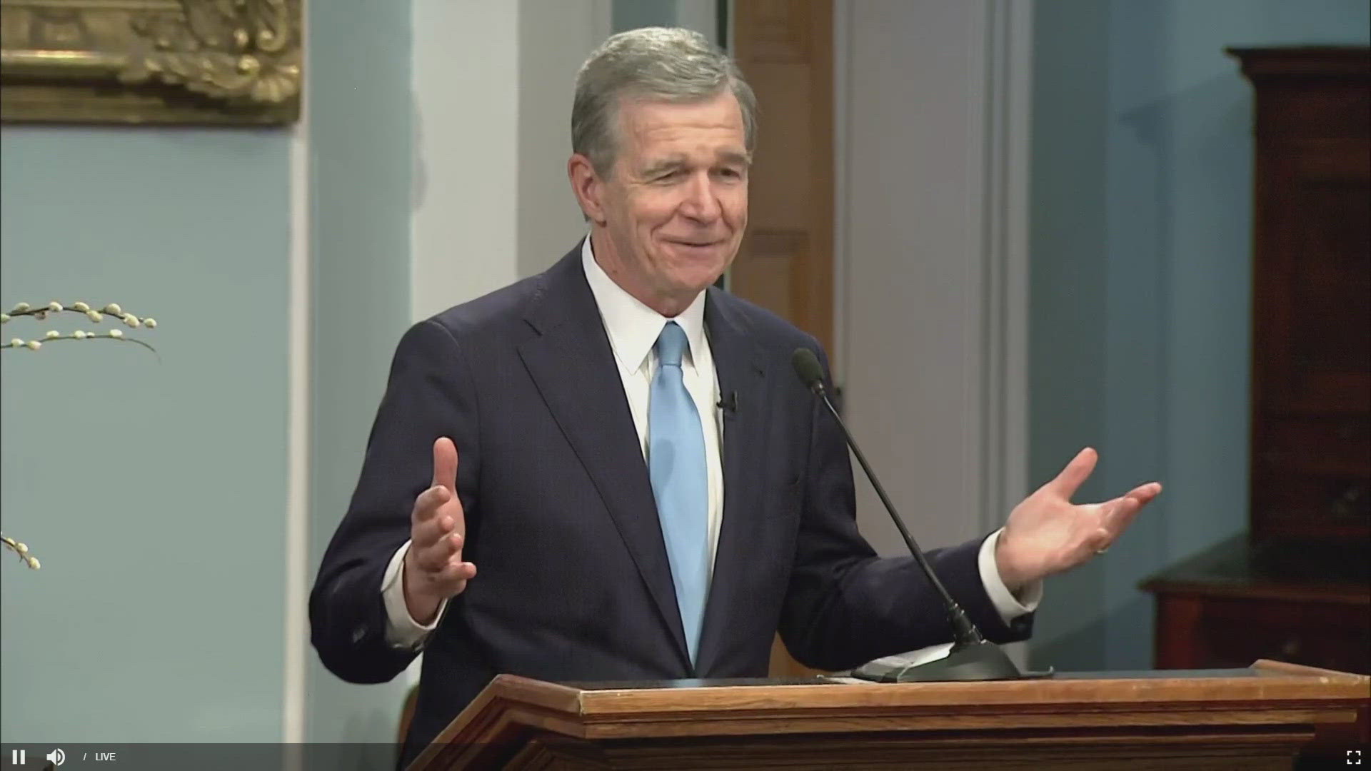 Roy Cooper's full speech at Gov. Josh Stein swearing-in ceremony | wcnc.com